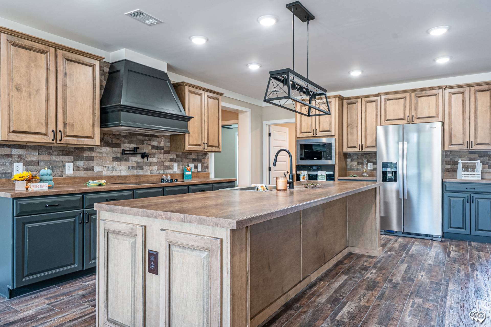 Signature Series The Ole Hay Barn DVHBSS-4503 - Texas Built Mobile Homes